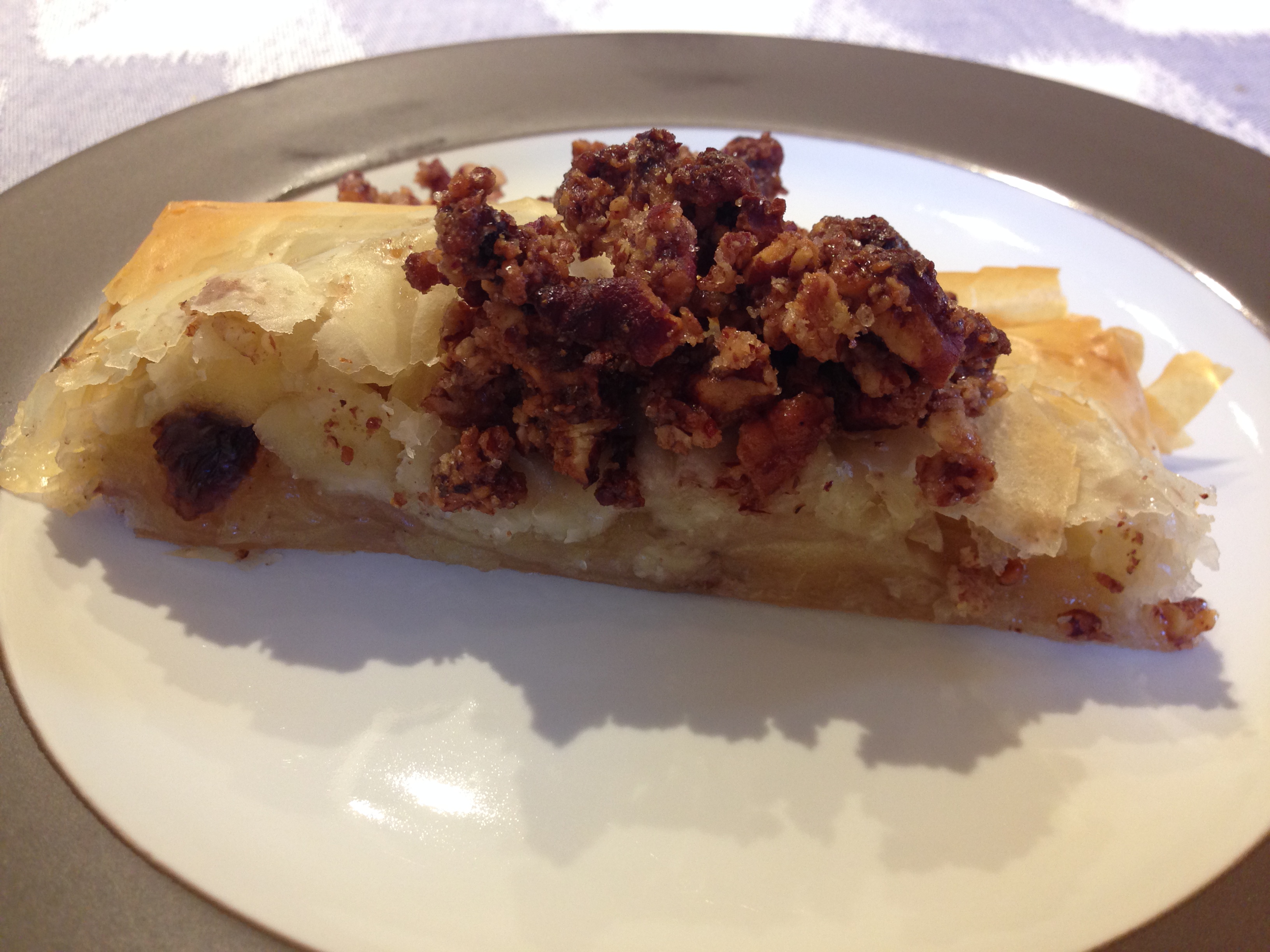 Apple Pecan Strudel | Paddock Post